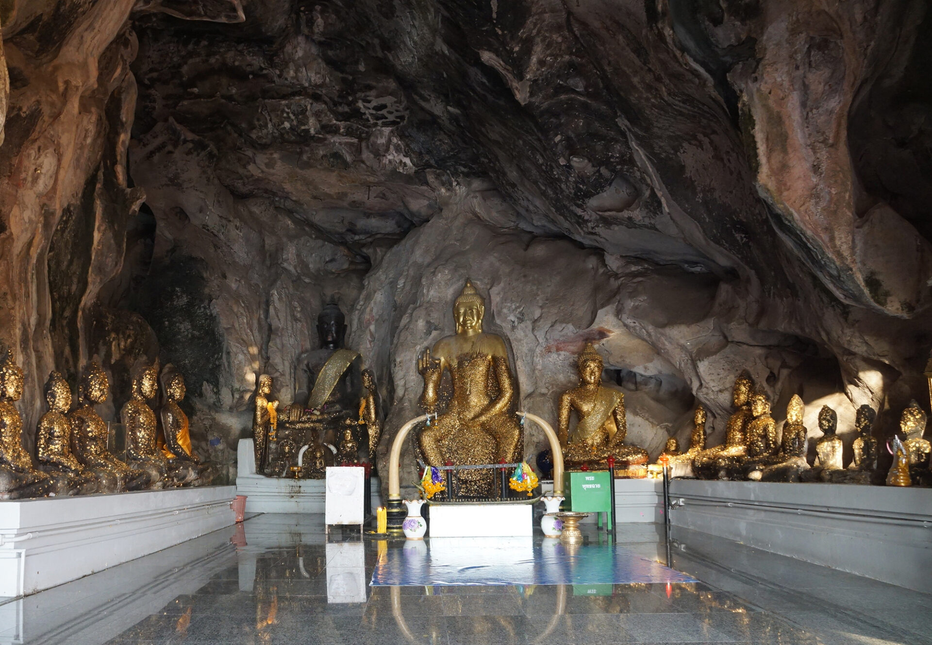 Ratchaburi: Journey into the past - Bangkok Big Ears